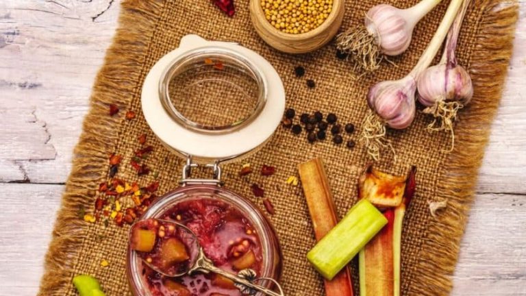 Hairy Bikers Rhubarb Chutney - Easy British Recipes